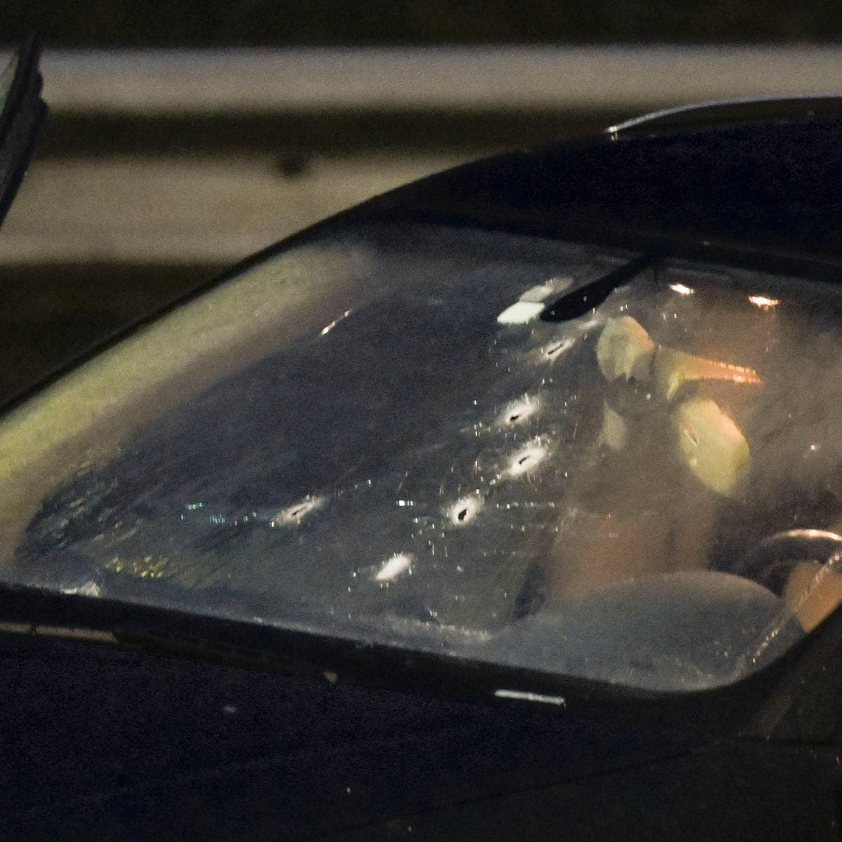 Geir Roald Hodne skal ha hatt en pistol og sagt at han hadde ...