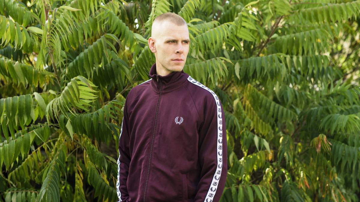 Anmeldelse: «666 MENING» av Lars Vaular – P3