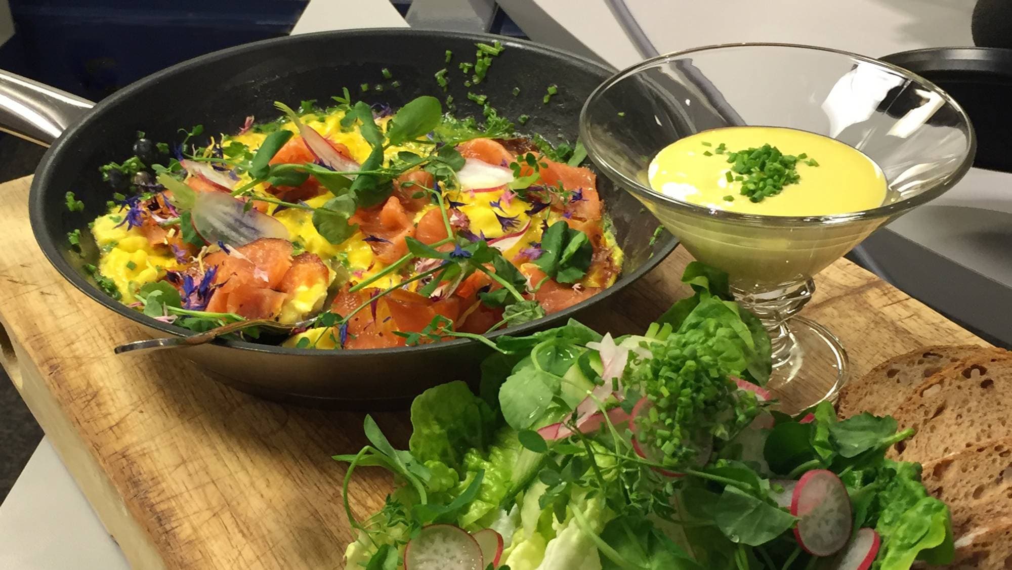 Maten du serverer 17. mai – NRK Mat – Oppskrifter og inspirasjon