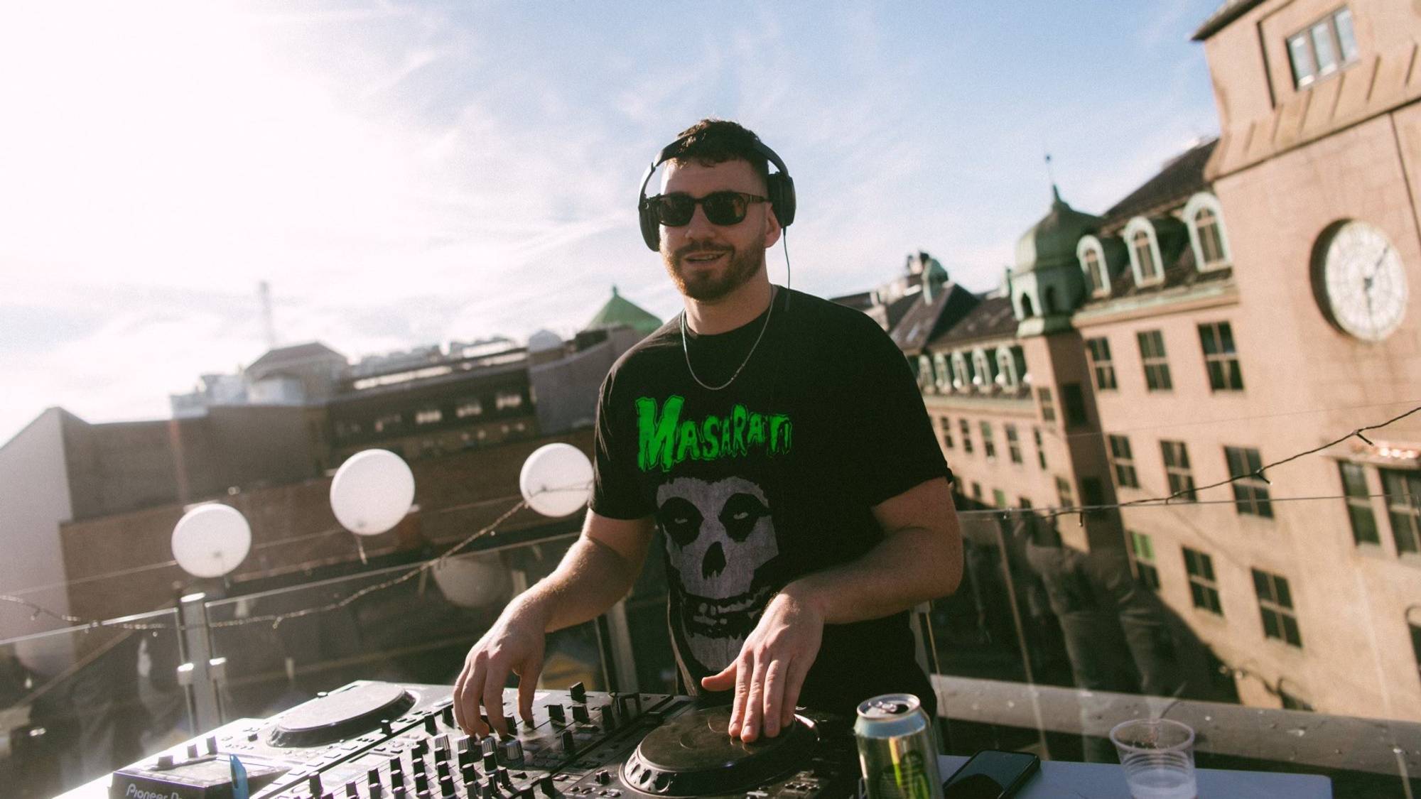 Slincraze ute med ny EP – samisk rapper med plate på engelsk – NRK ...