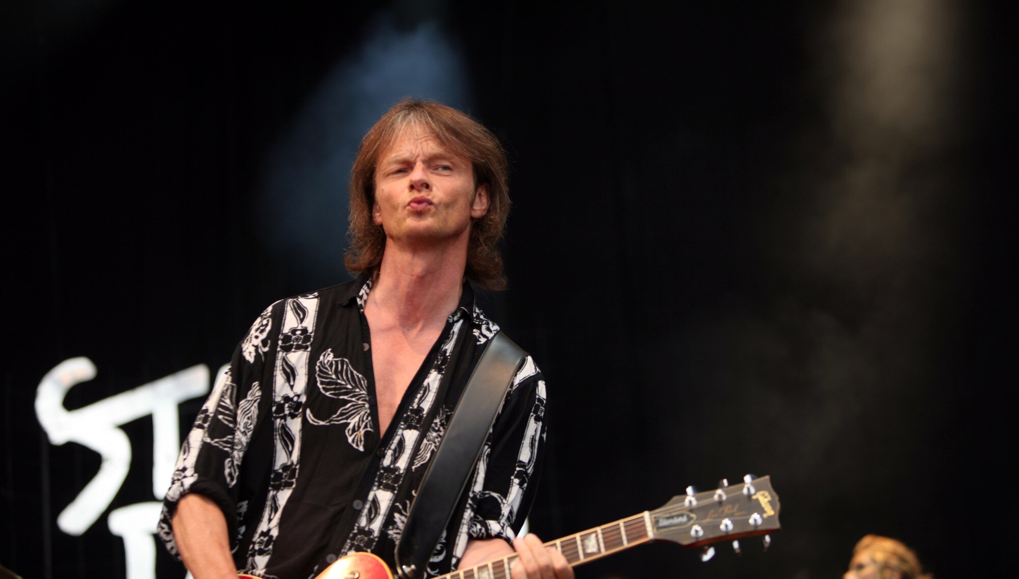 Torstein Flakne i Stage Dolls på Sommerfestivalen i Selbu 2009 – NRK ...