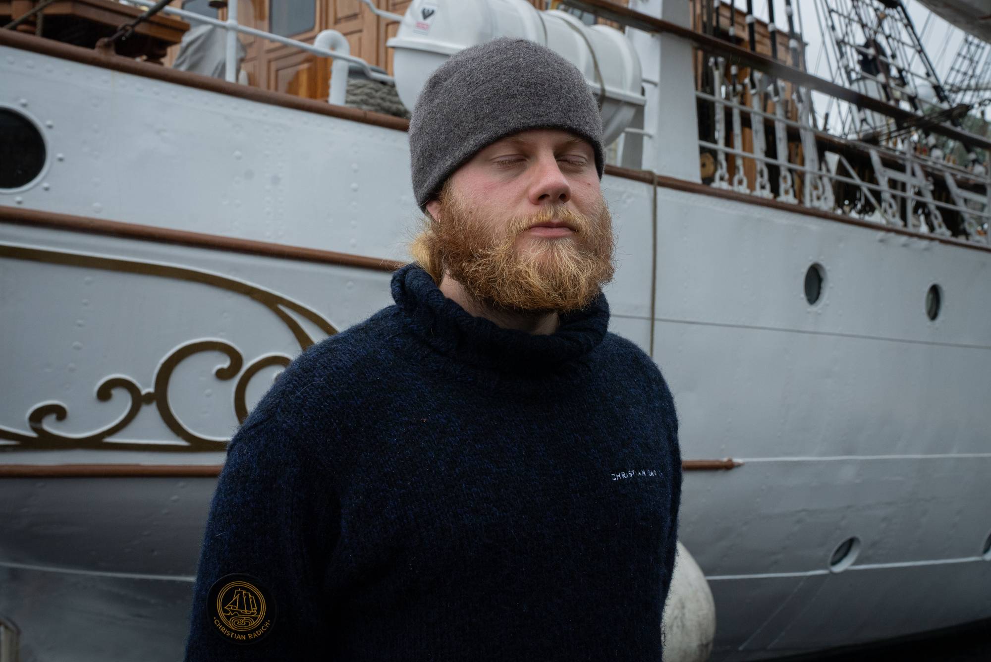 Livet på Christian Radich forandret Endre og Emil – Direkte