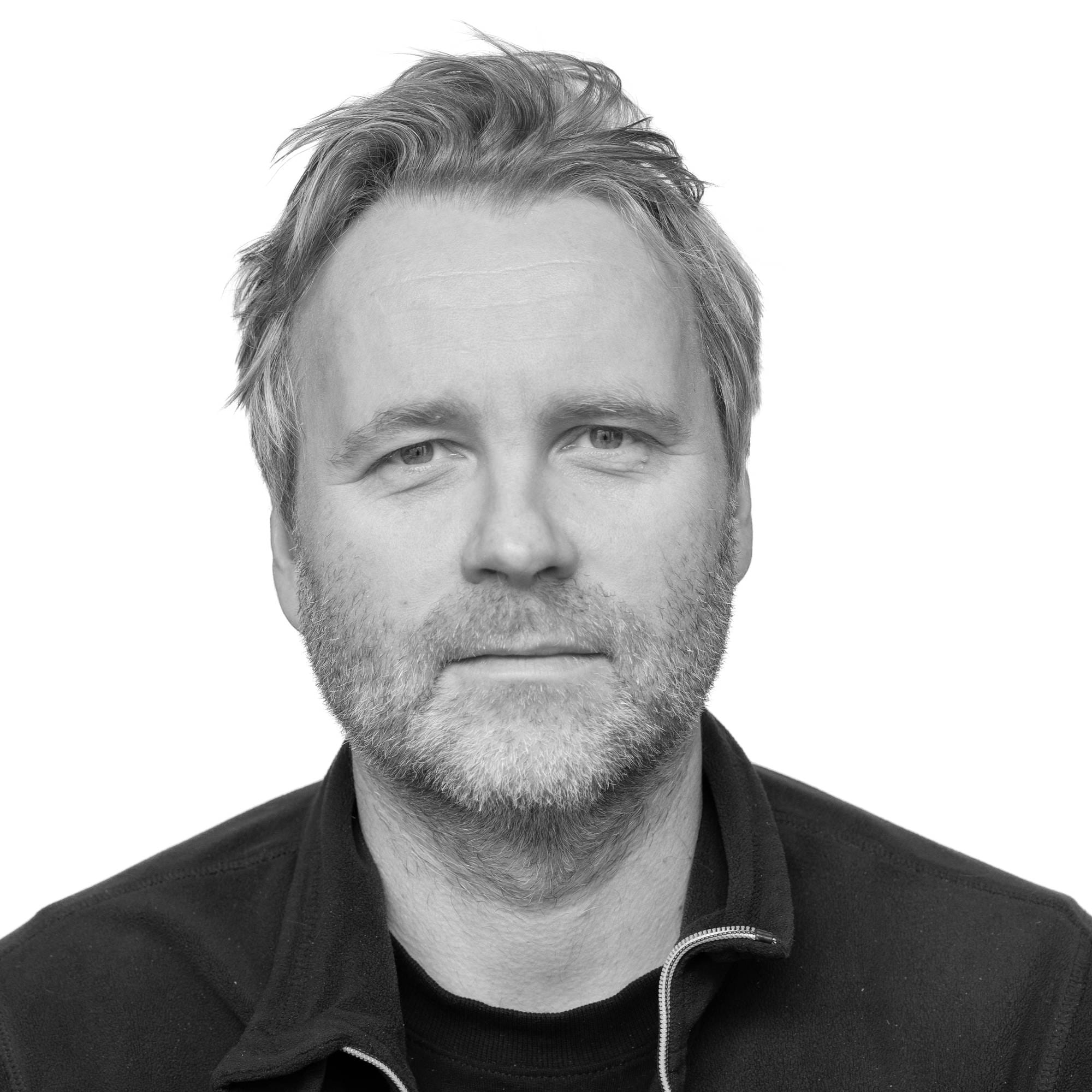 Erlend Wiborg og Frp vil sende heim ukrainske menn som flyktar til ...