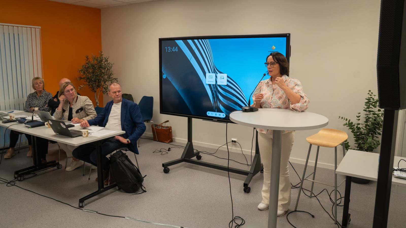 Volda og Ørsta vurderer samanslåing - håper å redde elendig ...