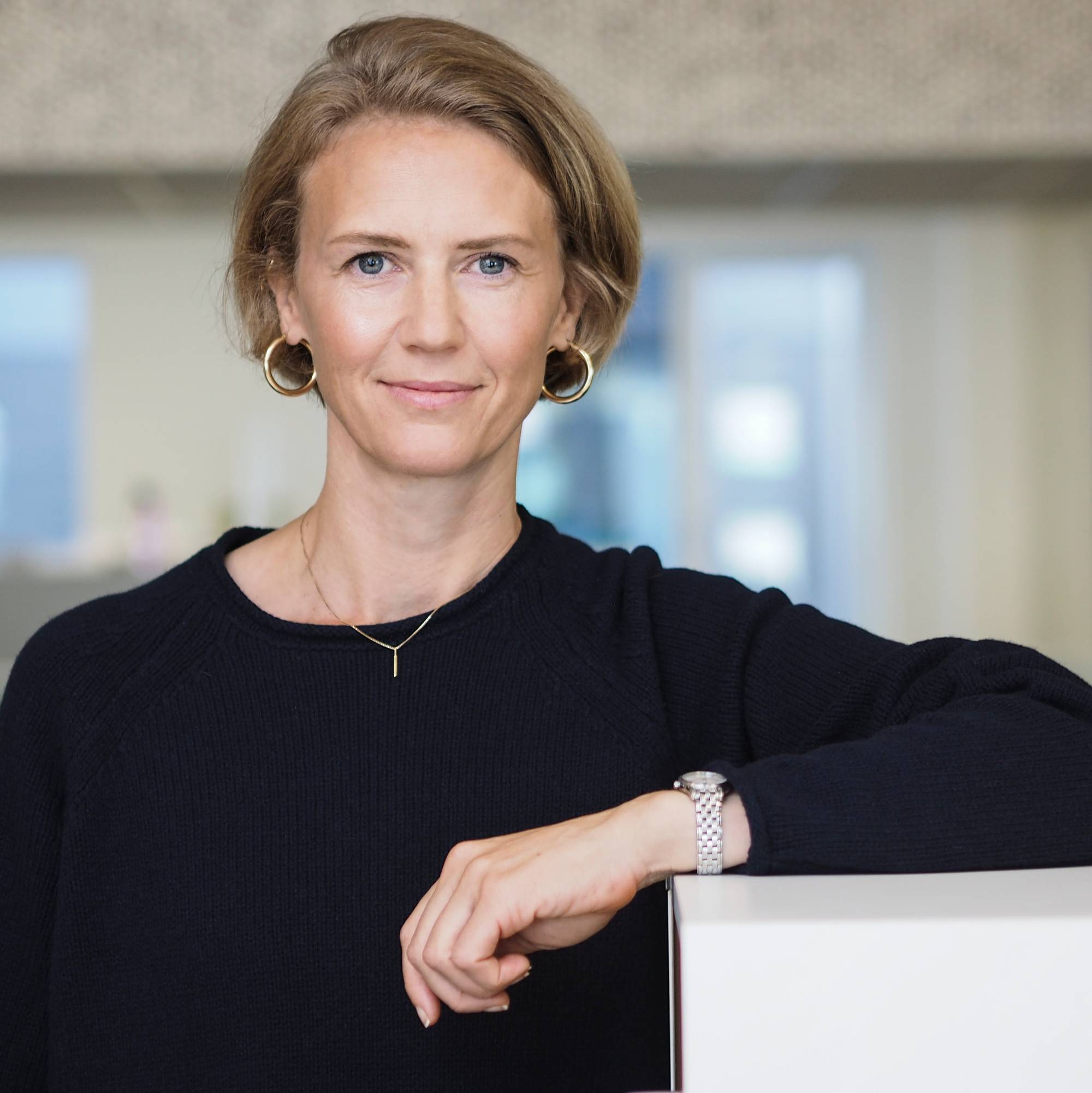 Martine Olsen frå Volda må vente lenge på ADHD-medisinen Aduvanz – NRK ...