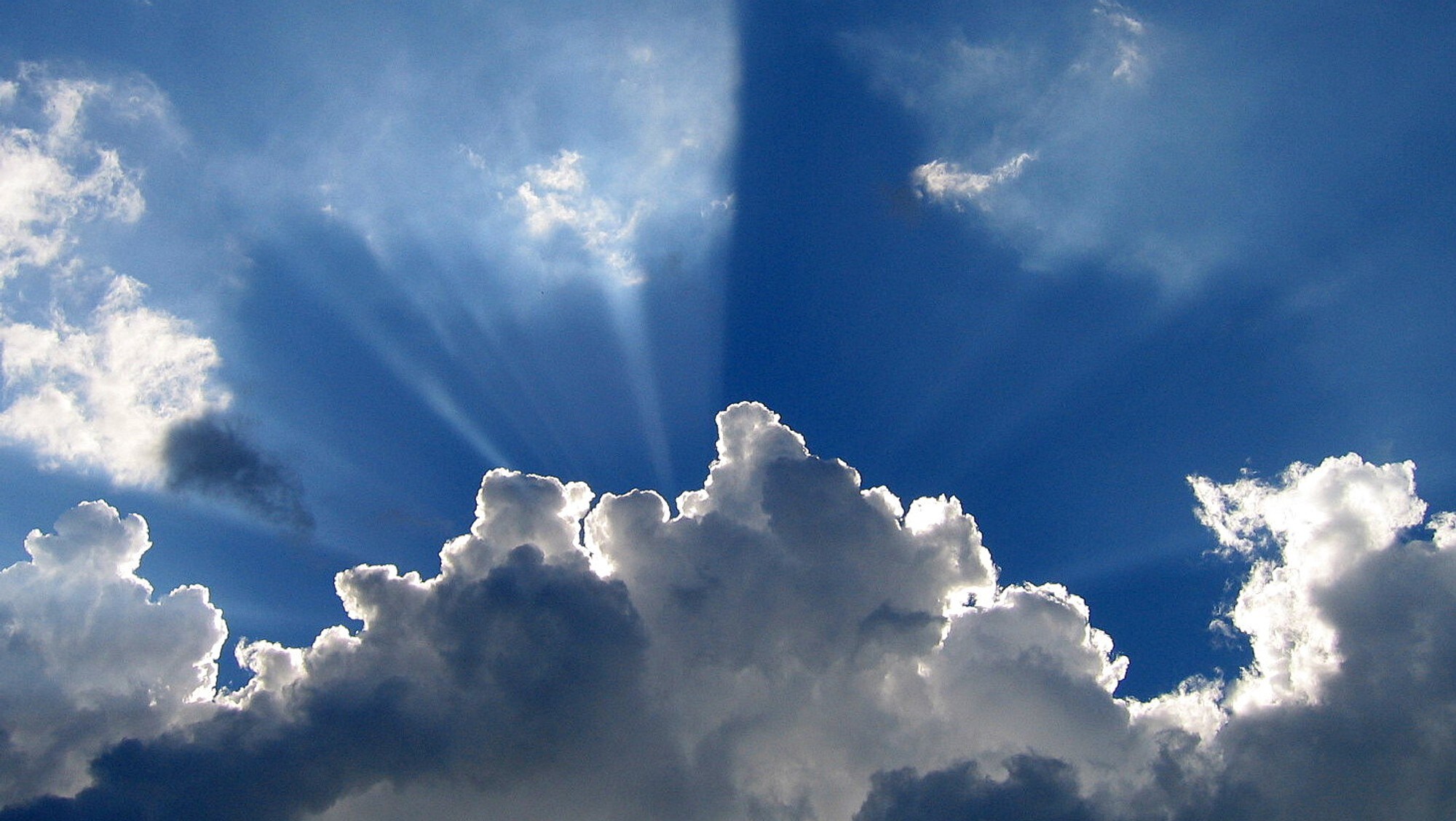 Elskede og fryktede skyer – Yr