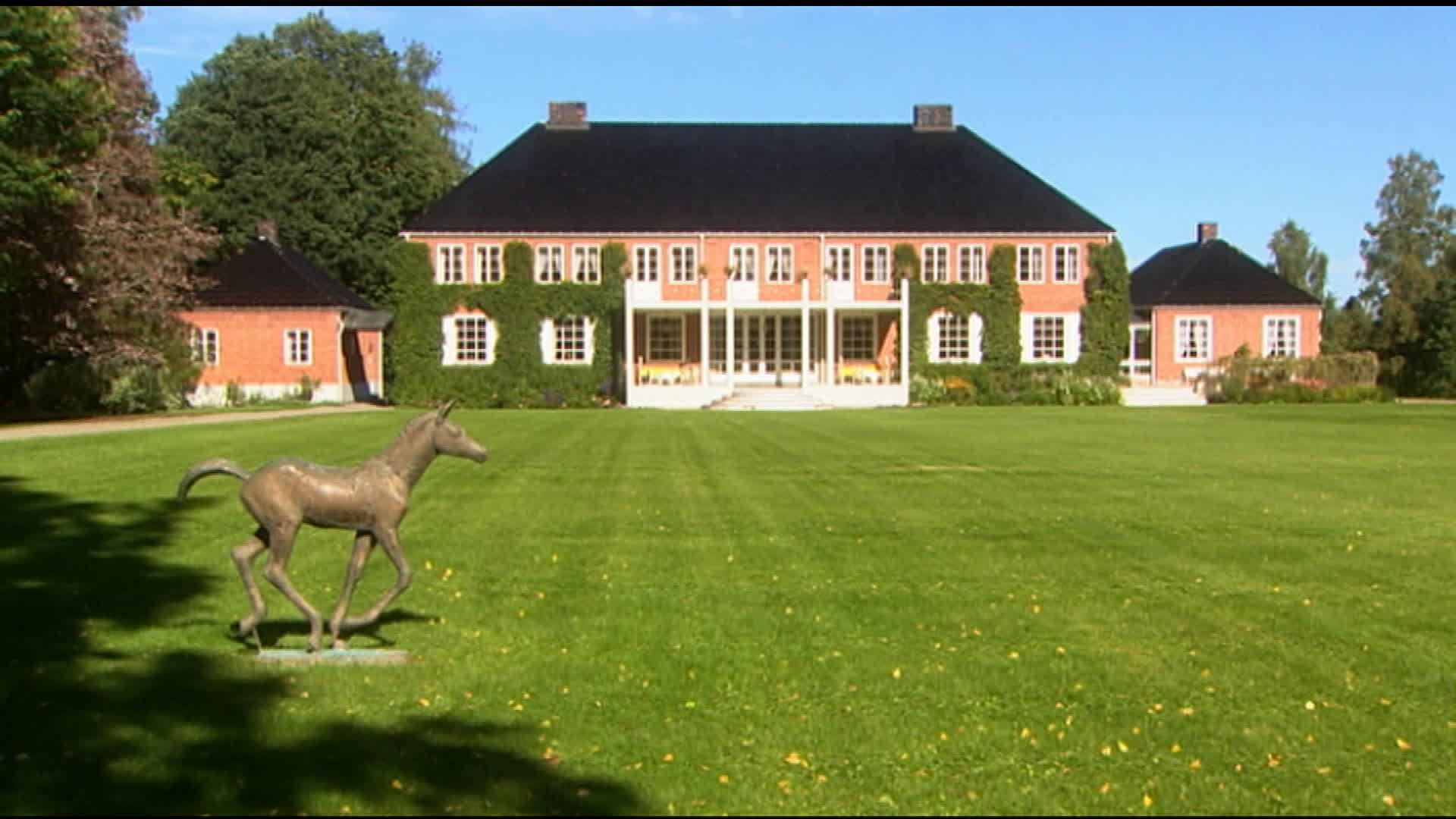 Herskapelig - NRK TV