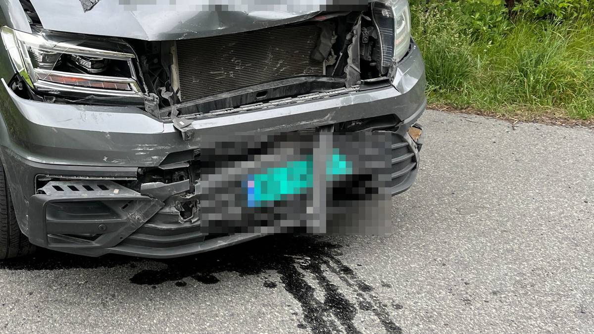 Trafikkulykke på E18 i Bamble – store materielle skader – NRK Vestfold og Telemark – Lokale ...