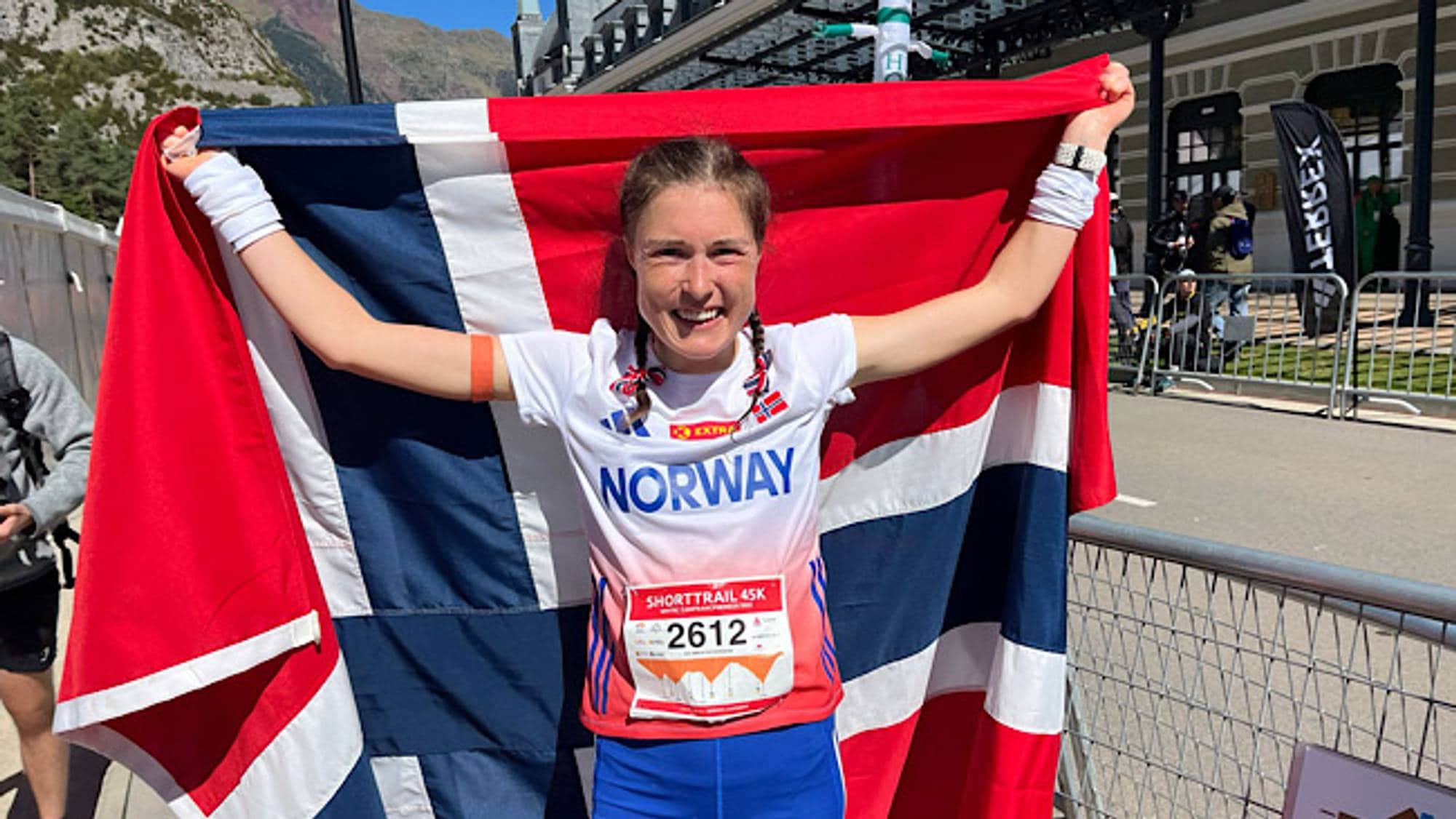 Noah Holm skrev ny langtidskontrakt med Rosenborg – NRK Sport ...