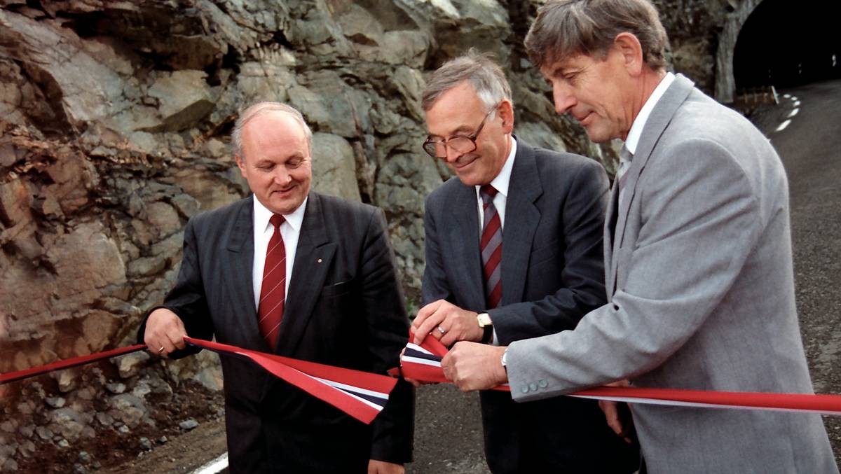 Lars Lefdal er død 84 år gamal – NRK Vestland