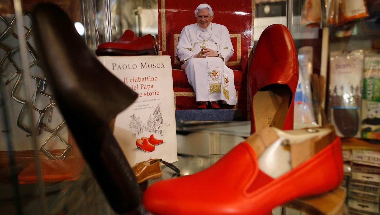 Pavens nye sko – Ytring