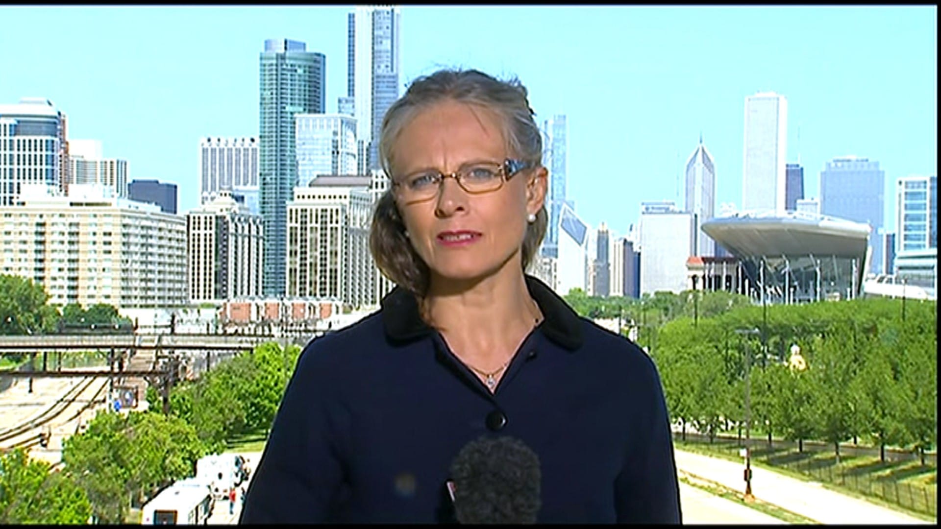 Gro Holm om NATO-toppmøtet i Chicago – NRK