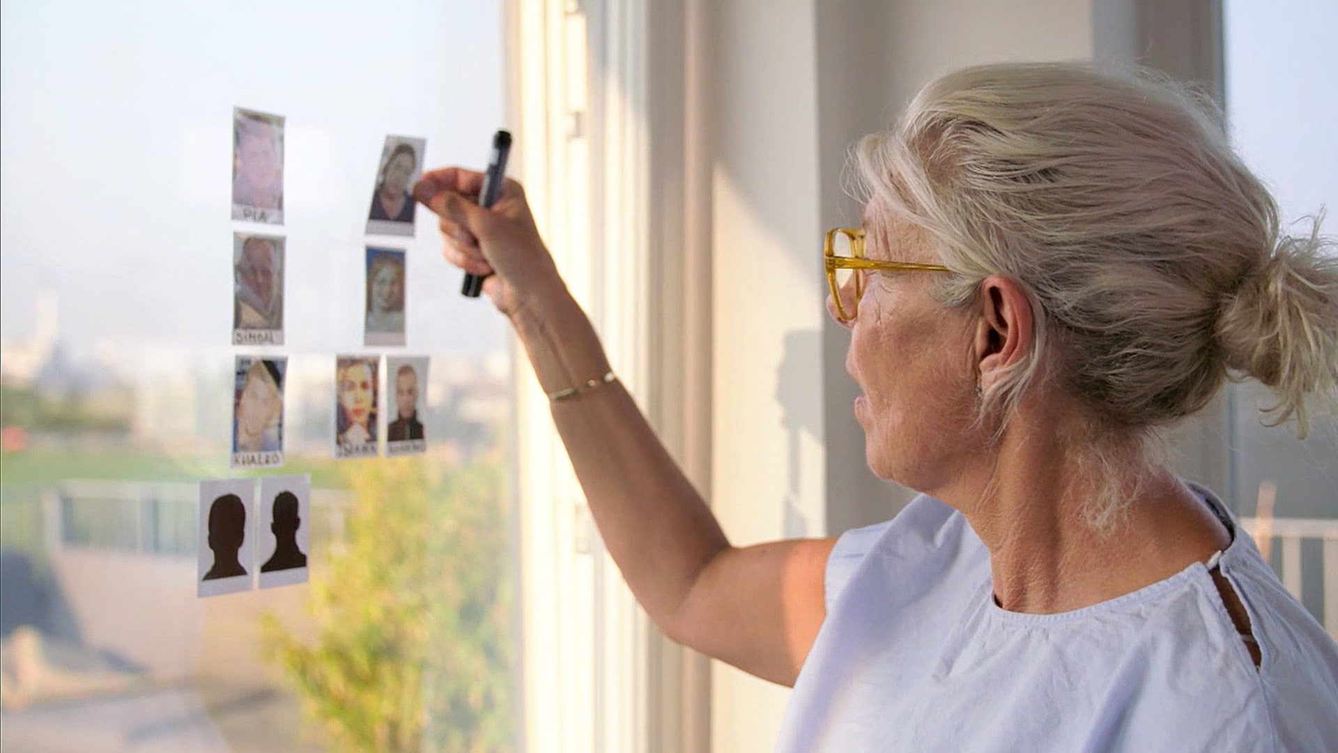 Forført av en svindler - NRK TV