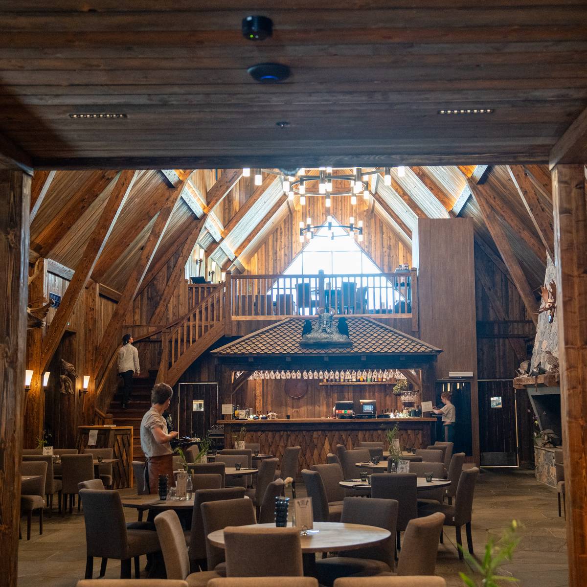 Lothepus si nye «stavkyrkje» testar grensene for det heilage – NRK Vestland