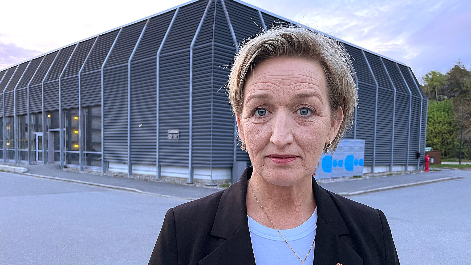 Elev døde av smittsom hjernehinnebetennelse – NRK Østfold – Lokale nyheter, TV og radio