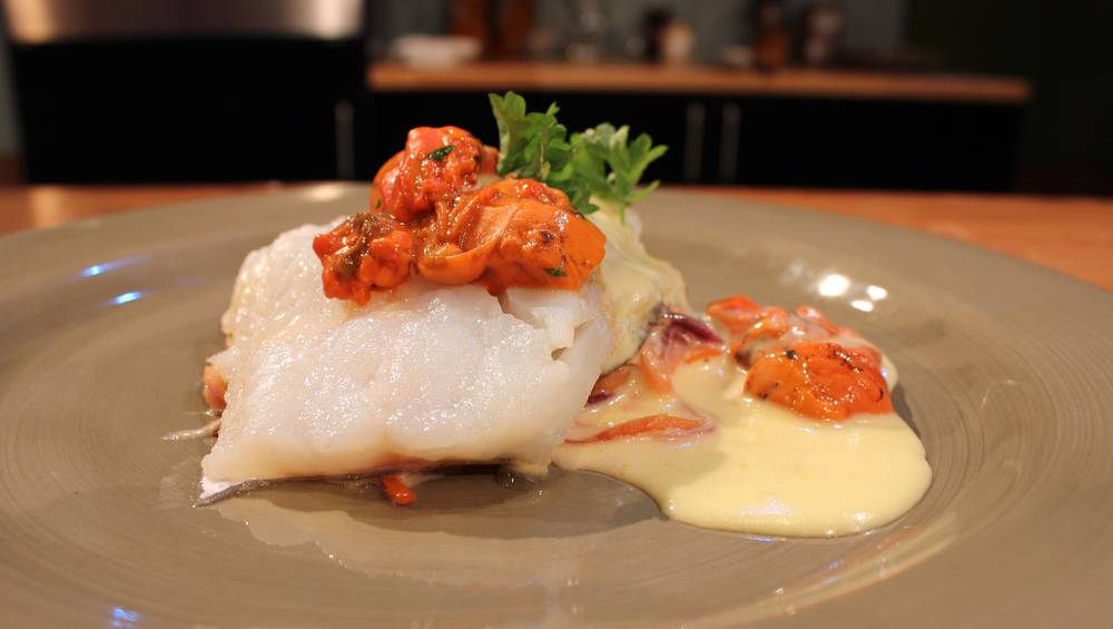 Persetorsk med rørt smør og oskjell – NRK Mat – Oppskrifter og inspirasjon