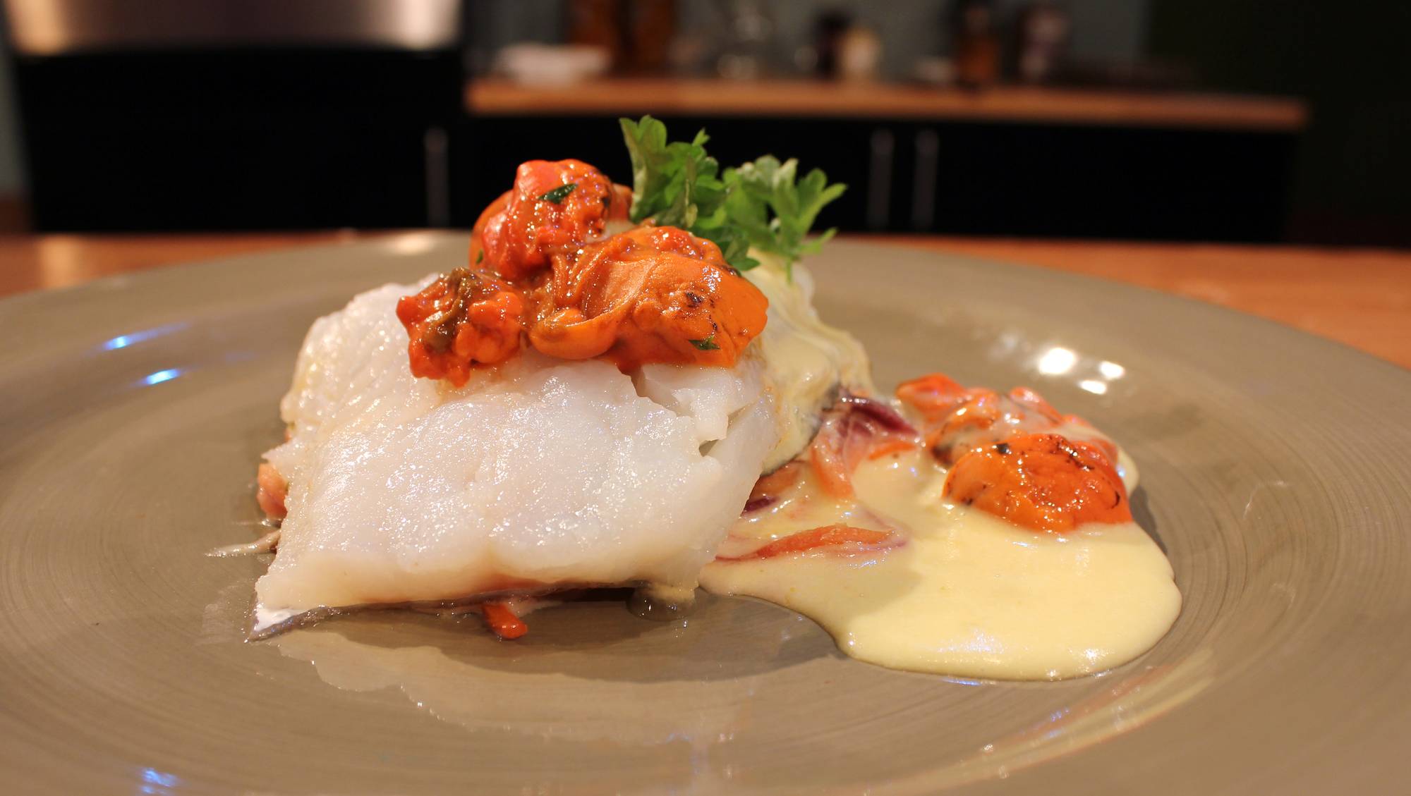 Persetorsk med rørt smør og oskjell – NRK Mat – Oppskrifter og inspirasjon