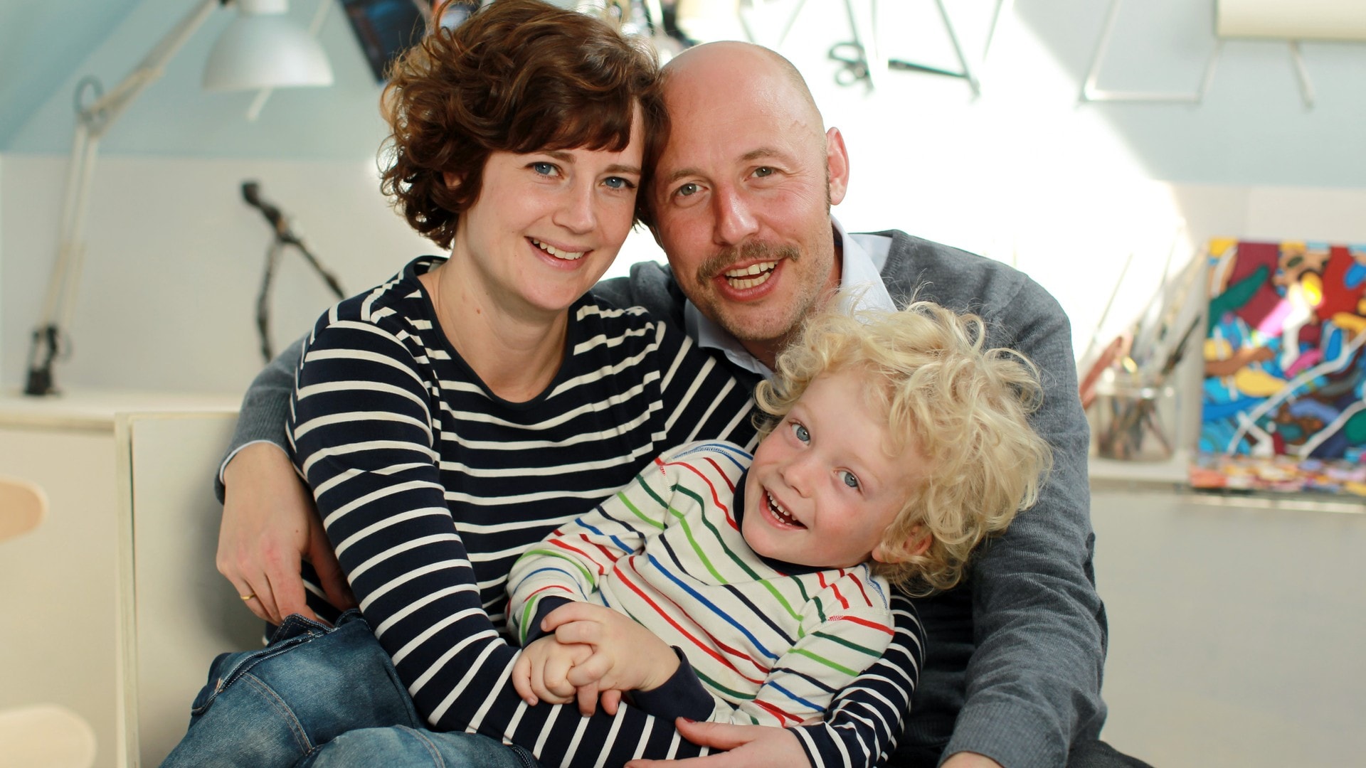 Hjelp, vi flytter sammen! - NRK TV