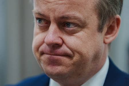 Erlend Wiborg og Frp vil sende heim ukrainske menn som flyktar til ...