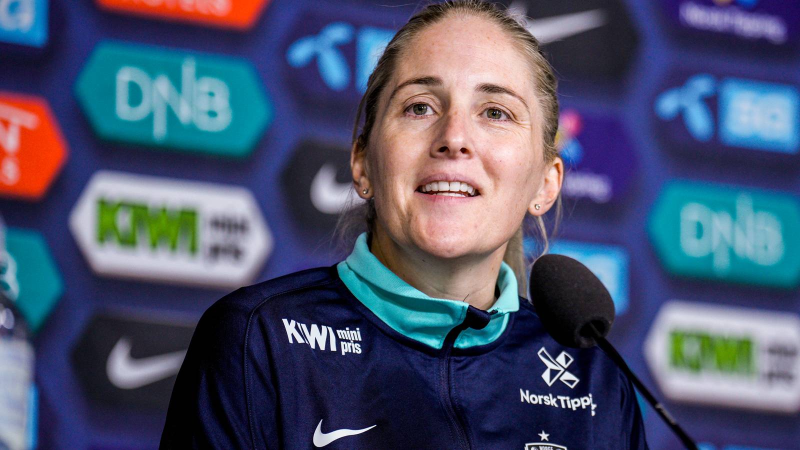 Landslaget i fotball, kvinner – NRK Sport – Sportsnyheter, resultater og sendeplan