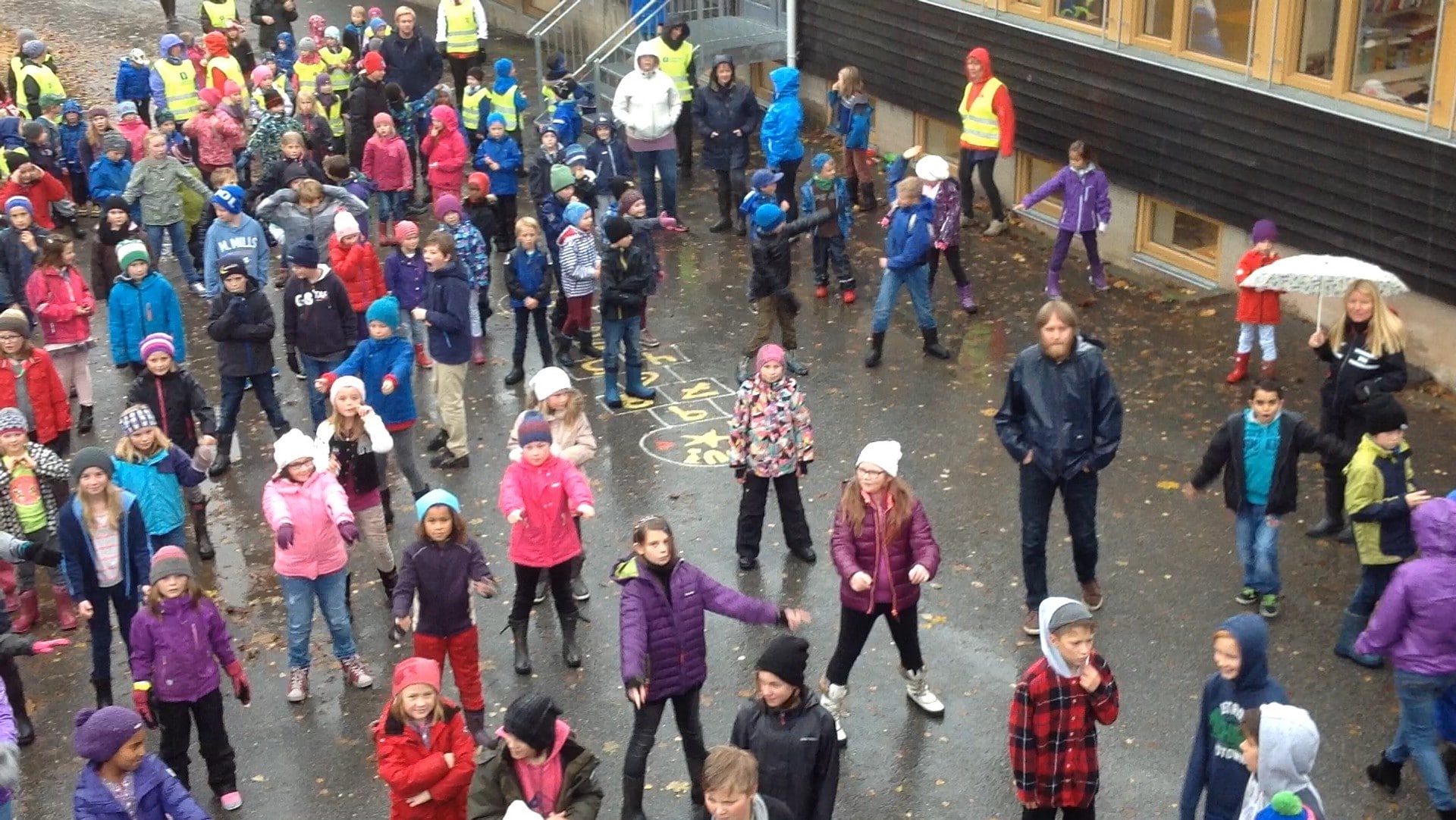 Lunner barneskole - 2730 – NRK