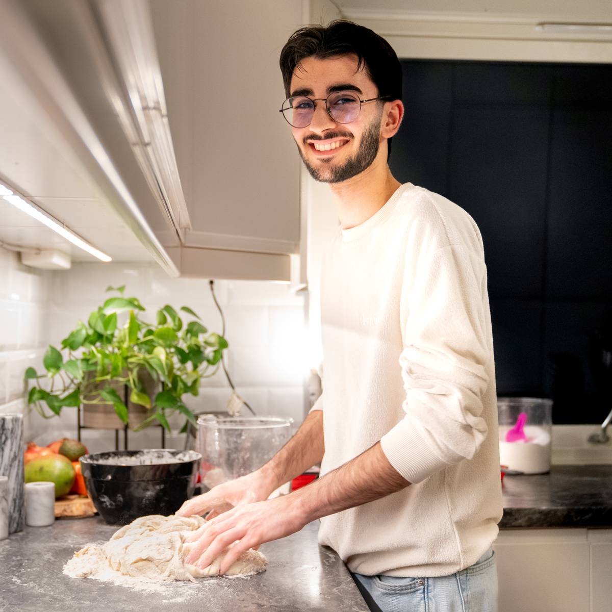 Prøvebaking under ramadan: Bawer måtte bake om natta før Bakemesterskapet – NRK Vestland