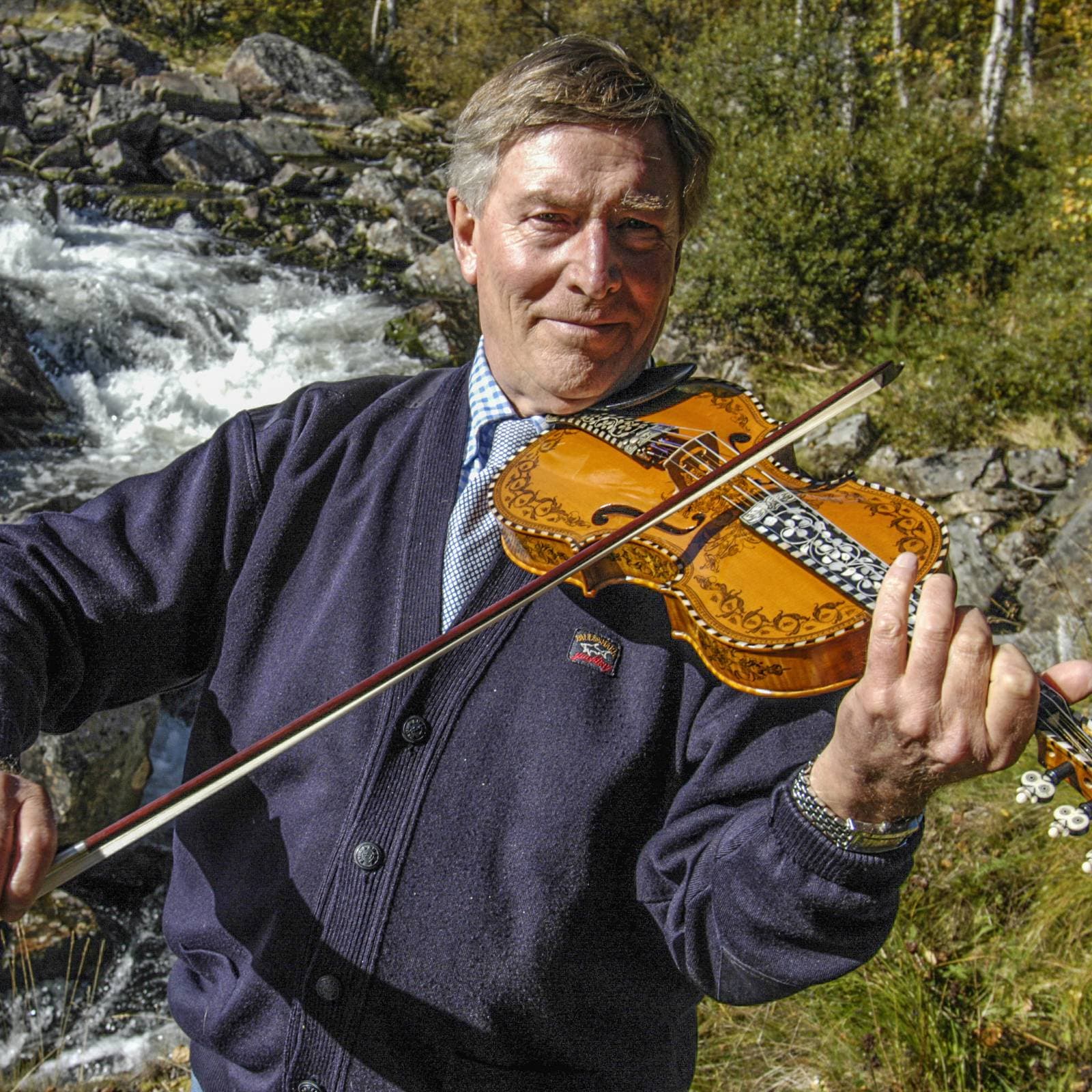 Komponisten av «Bergrosa» er gått bort. Sven Nyhus ble 90 år gammel ...