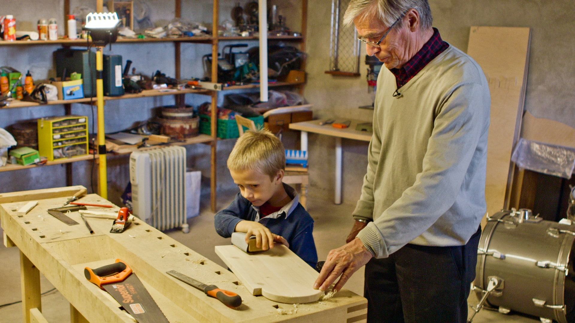 Bestemor og bestefar - NRK TV