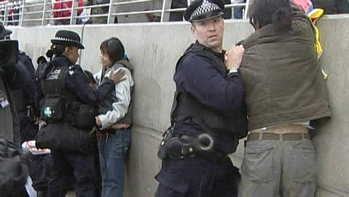 Frykter mer OL-fakkel-vold – NRK Urix – Utenriksnyheter og -dokumentarer