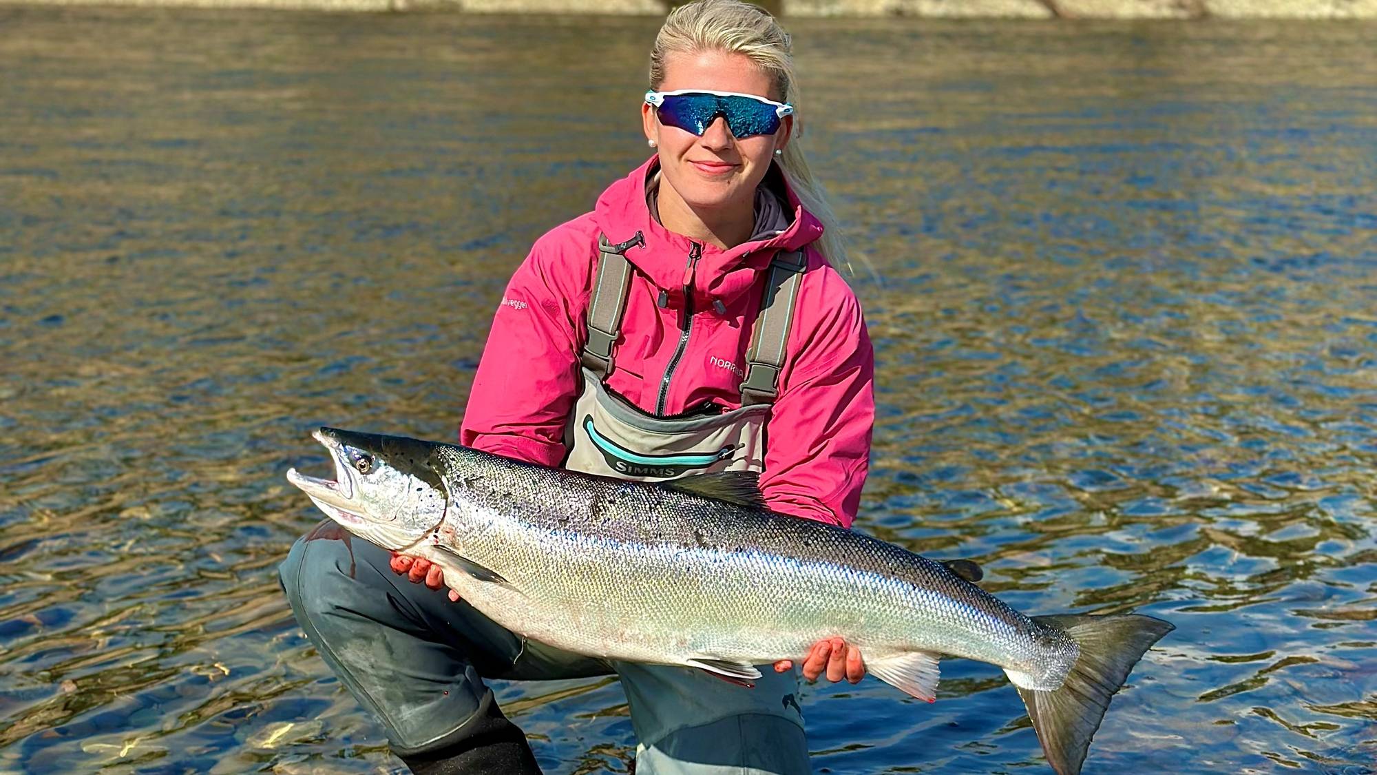 Seks anmeldt for ulovlig fiske av laks i en av verdens beste lakseelver ...
