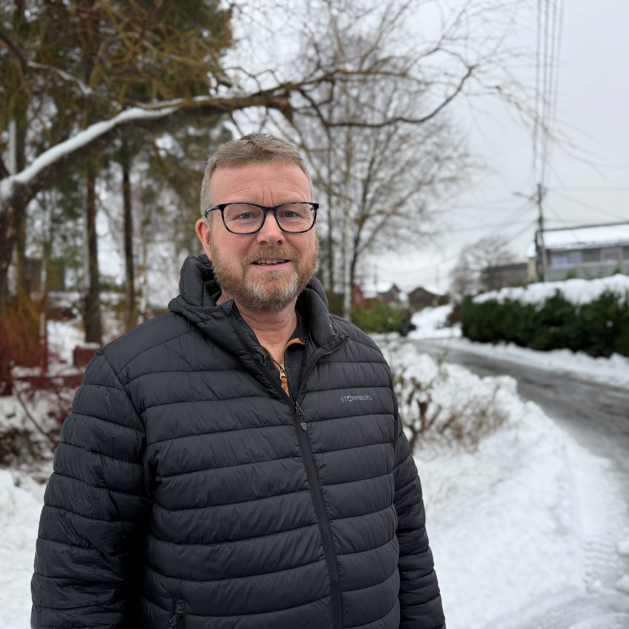 Flere tusen uten strøm i Agder – NRK Sørlandet – Lokale nyheter, TV og ...