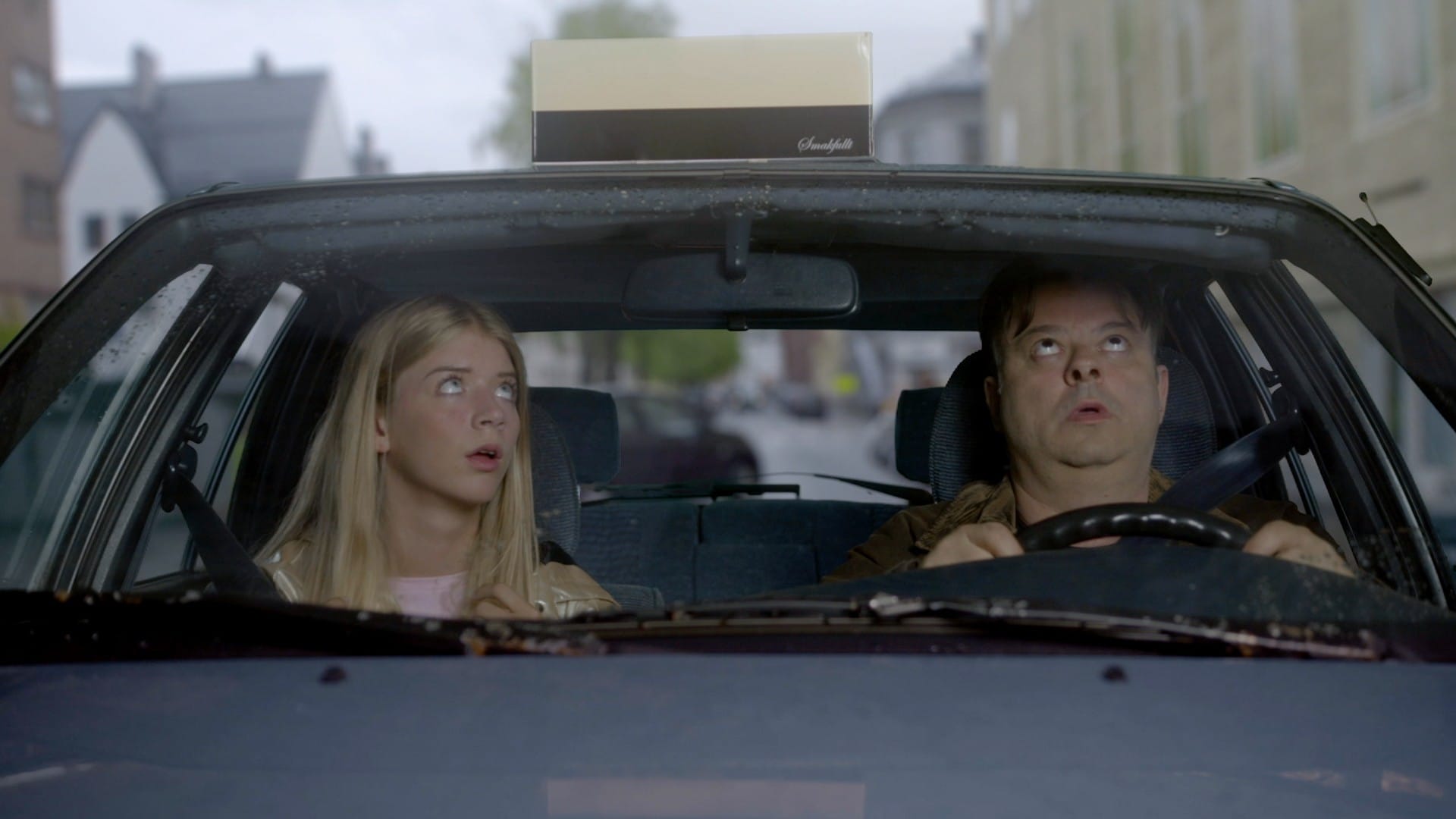 Alle sammen sammen - NRK TV