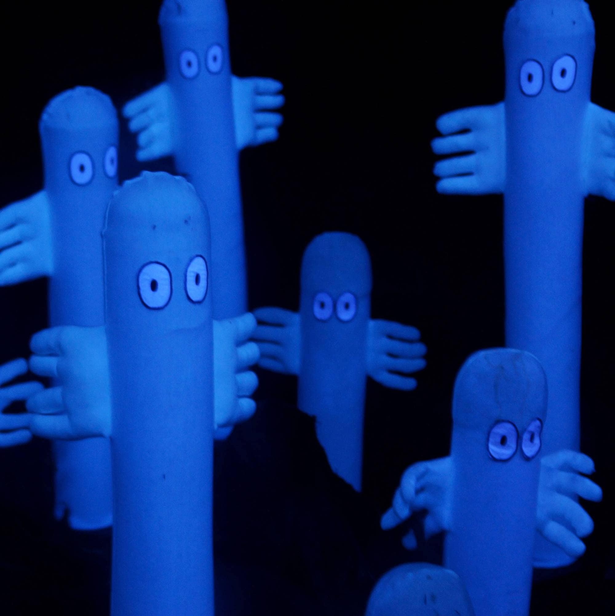 Hattifnatter samlet på høstfjellet – Yr