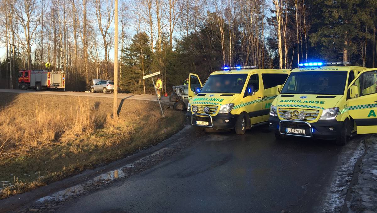 Tre til sykehus – NRK Vestfold og Telemark – Lokale nyheter, TV og radio