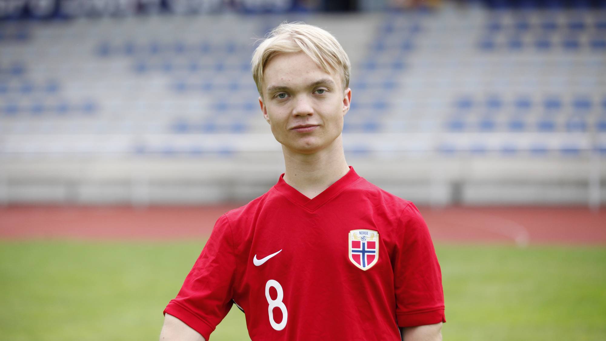 Gigantene med Ole Martin Årst i NRK TV – NRK Presse – Pressemeldinger ...