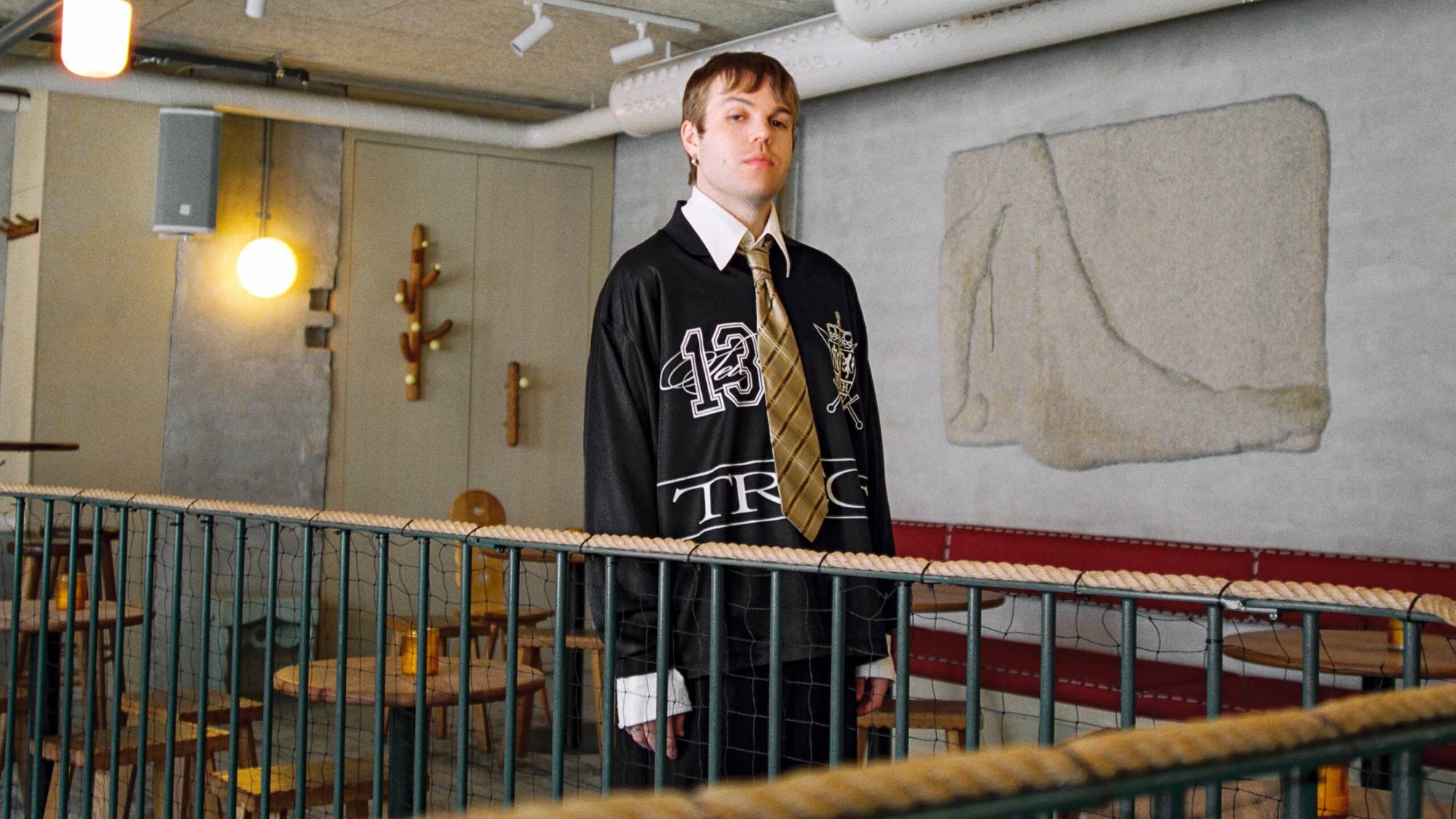 Anmeldelse: «Herman – historier fra en udiagnostisert oppvekst» av ...