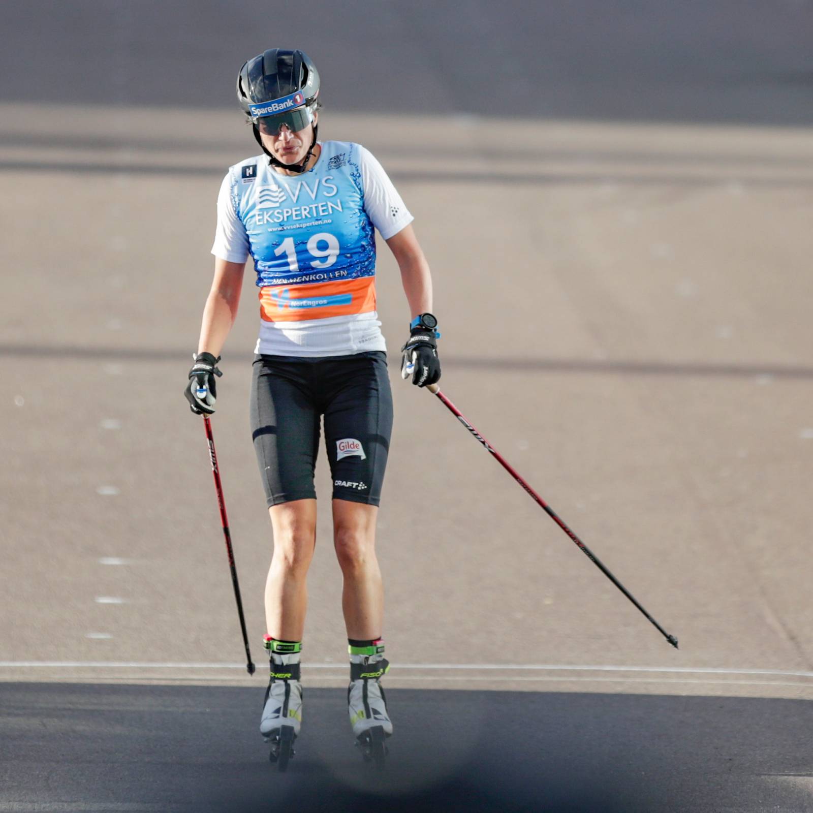 Hans Christer Holund ut mot massefrafall på Oslo Skishow: – De som ikke er her, er ikke på jobb ...
