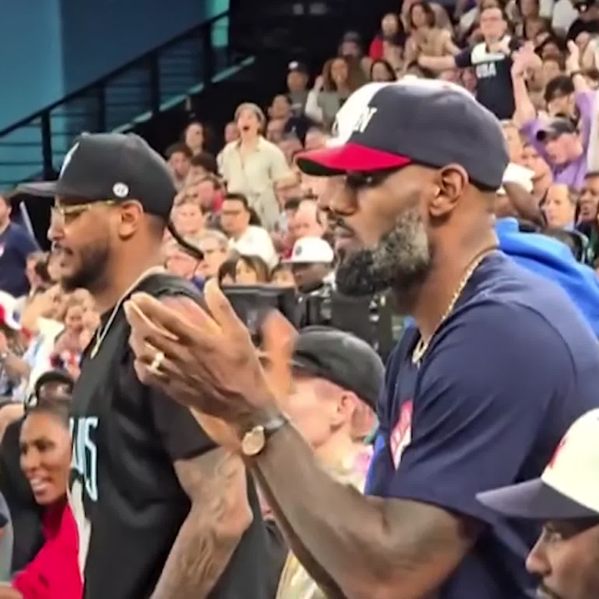 LeBron James viste støtte – NRK