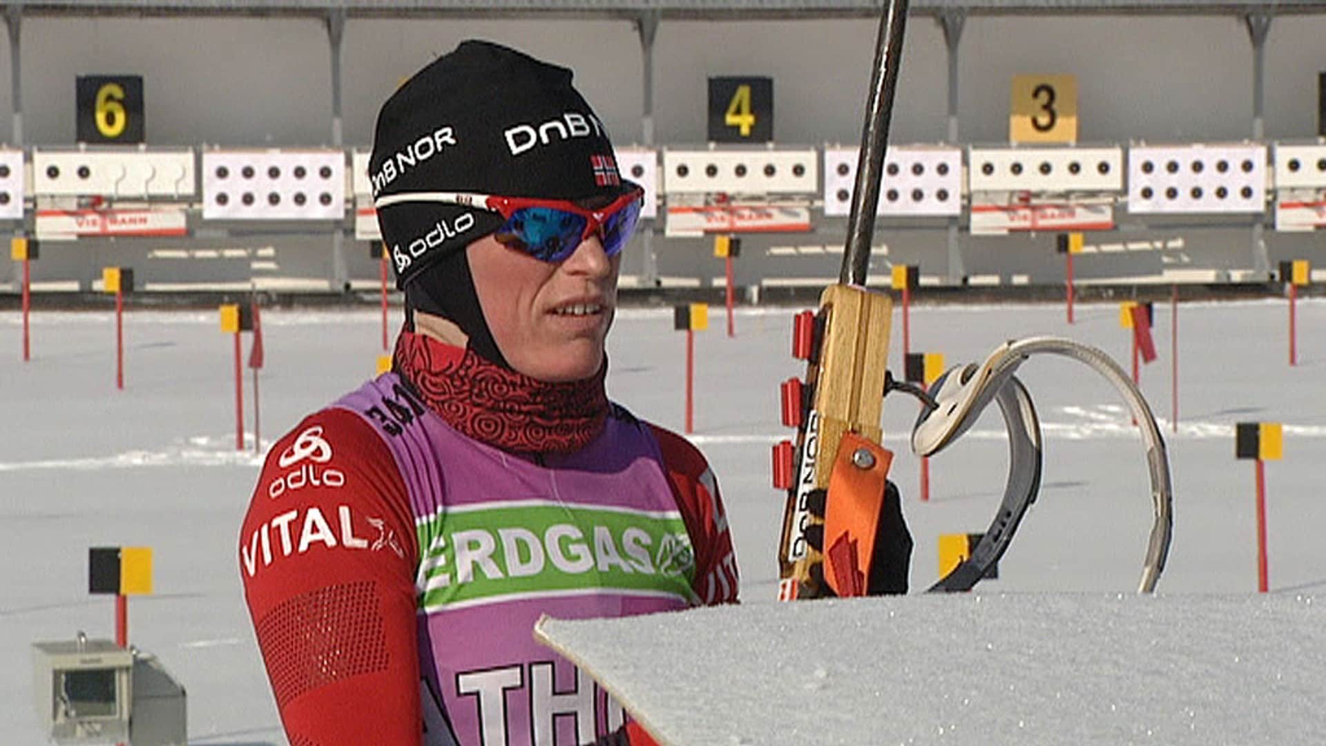 Tora prøver å finne formen – NRK