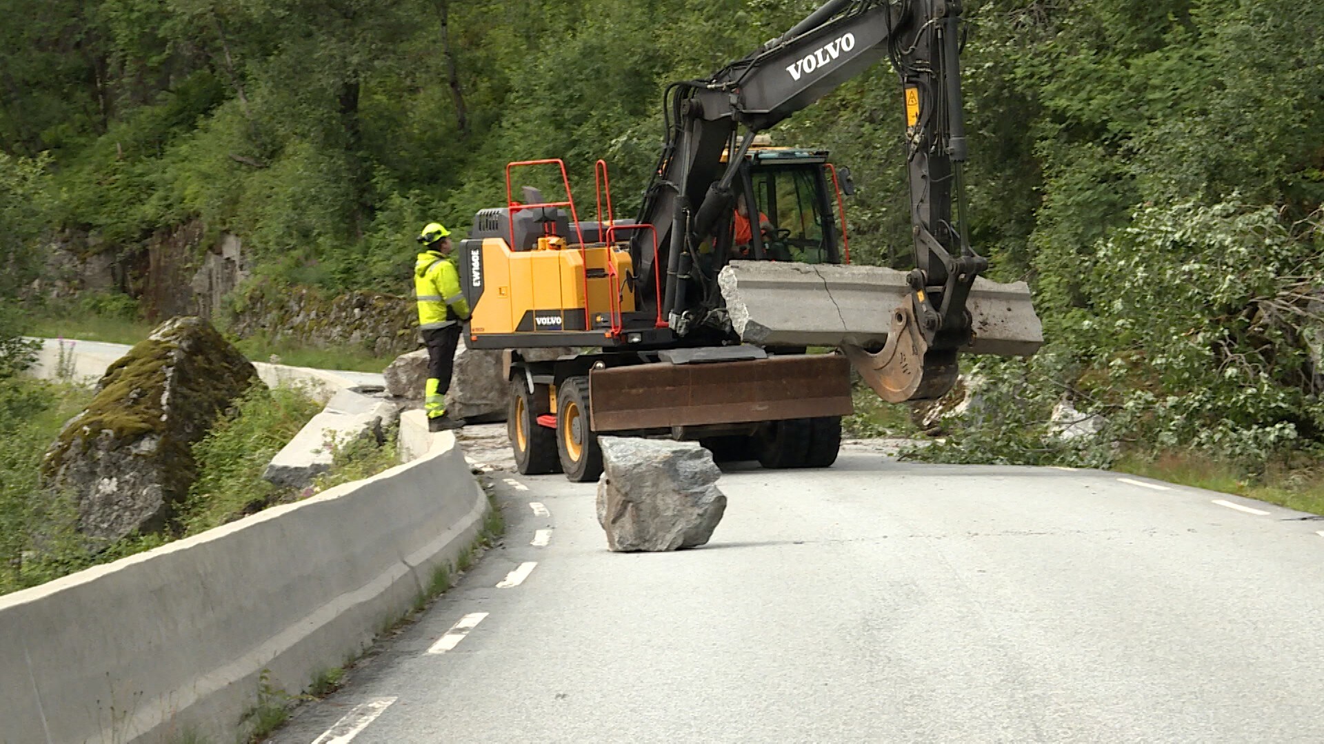 Se Vestlandsrevyen klokken 19.30 – NRK Vestland