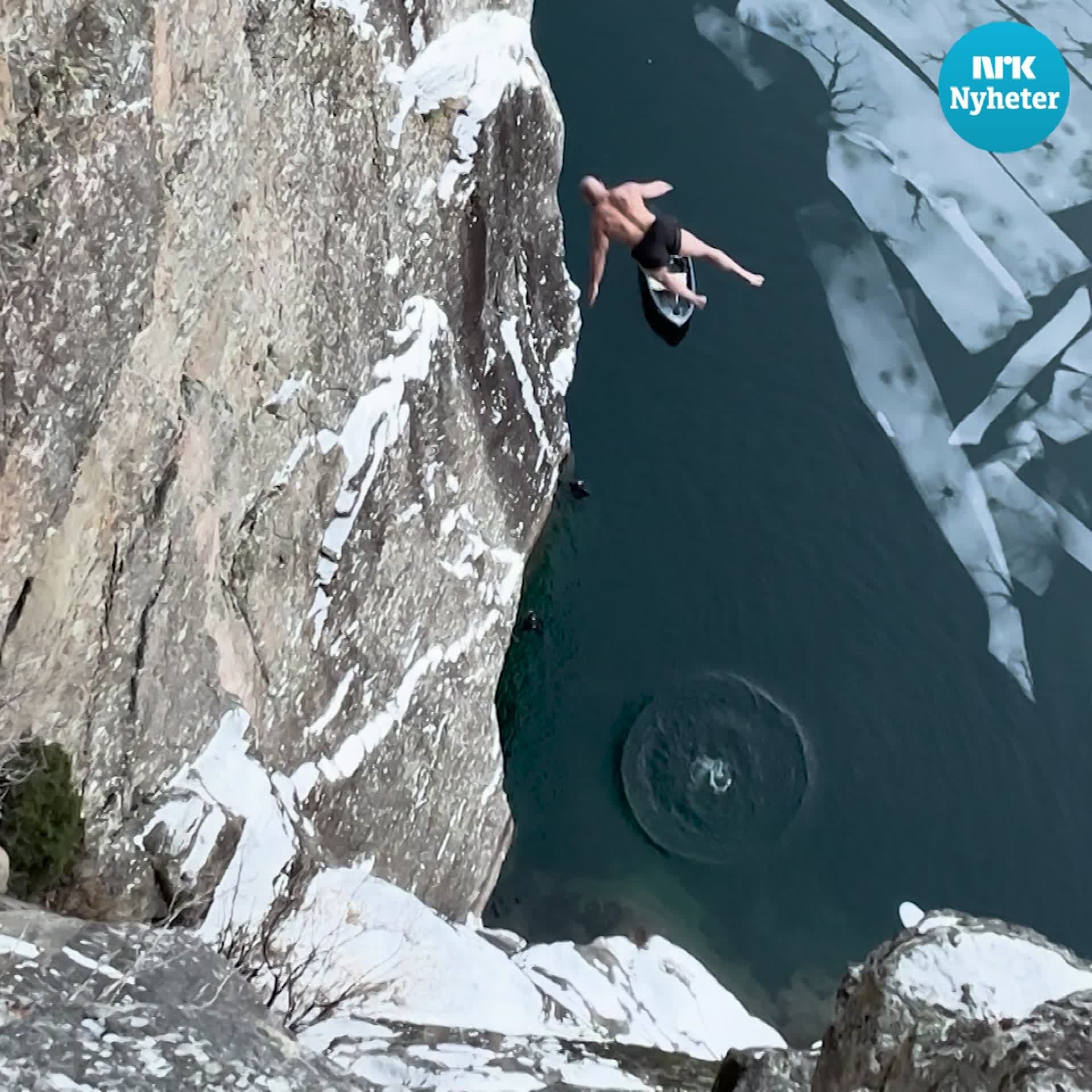 Her setter Ken verdensrekord fra over 40 meters høyde: – Livsfarlig – NRK