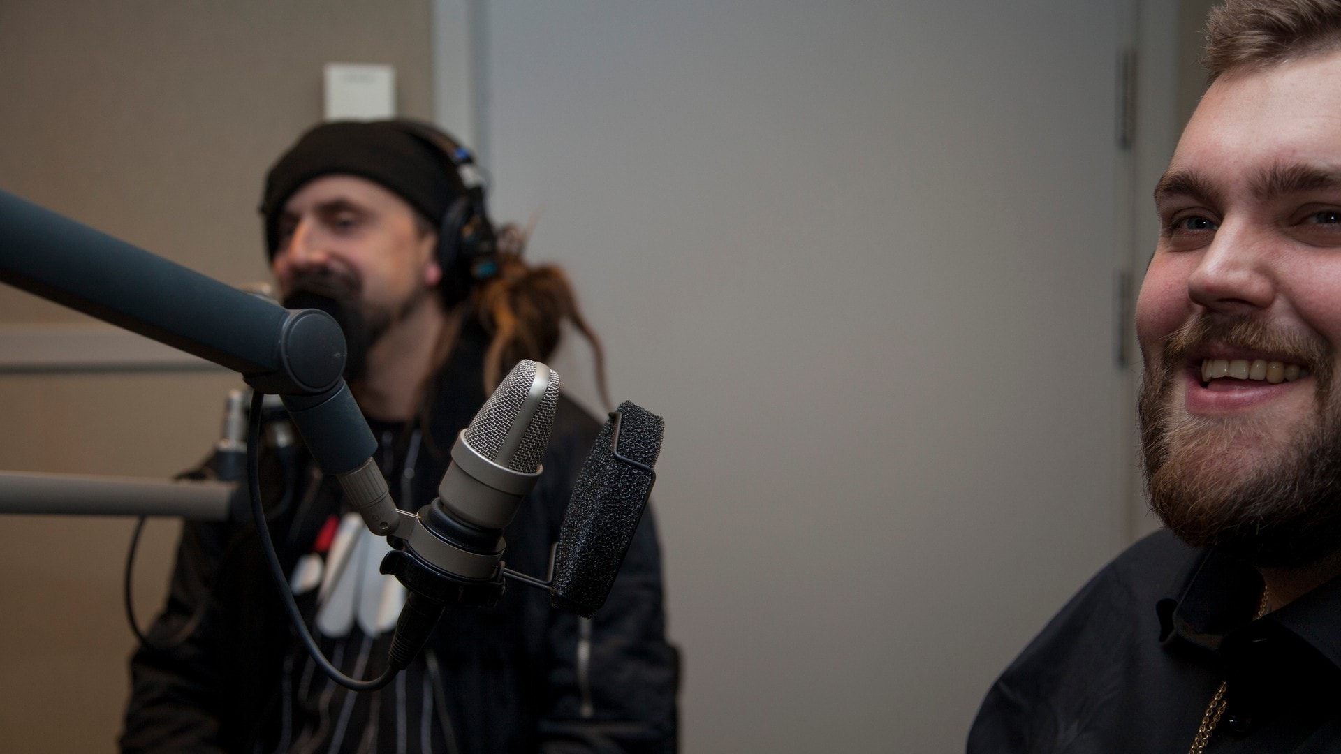 Big Daddy Karsten er første norske åpne homofile rapper – NRK