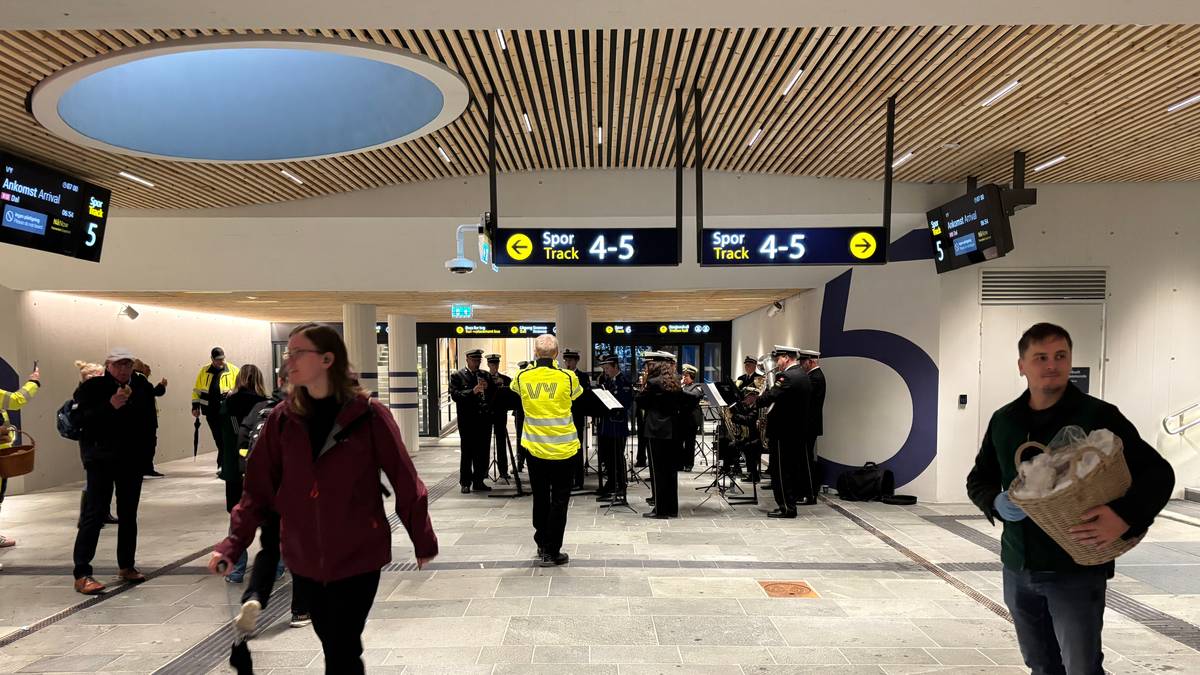 Pendlerne inntok nye Drammen stasjon – NRK Buskerud – Lokale nyheter ...