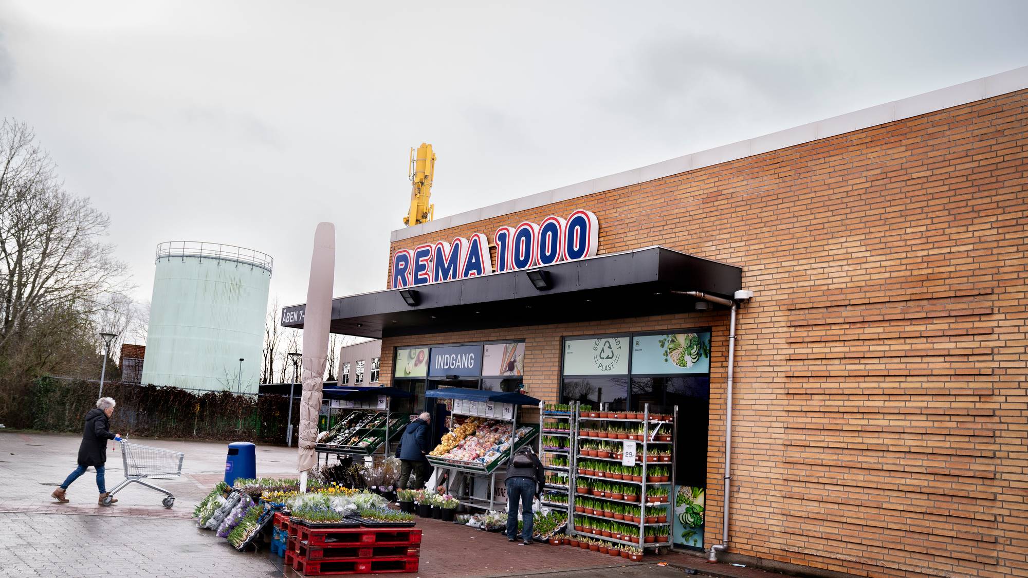 Rema-Reitan kjøper kjeden som var hans forbilde: «Du må skjære ...