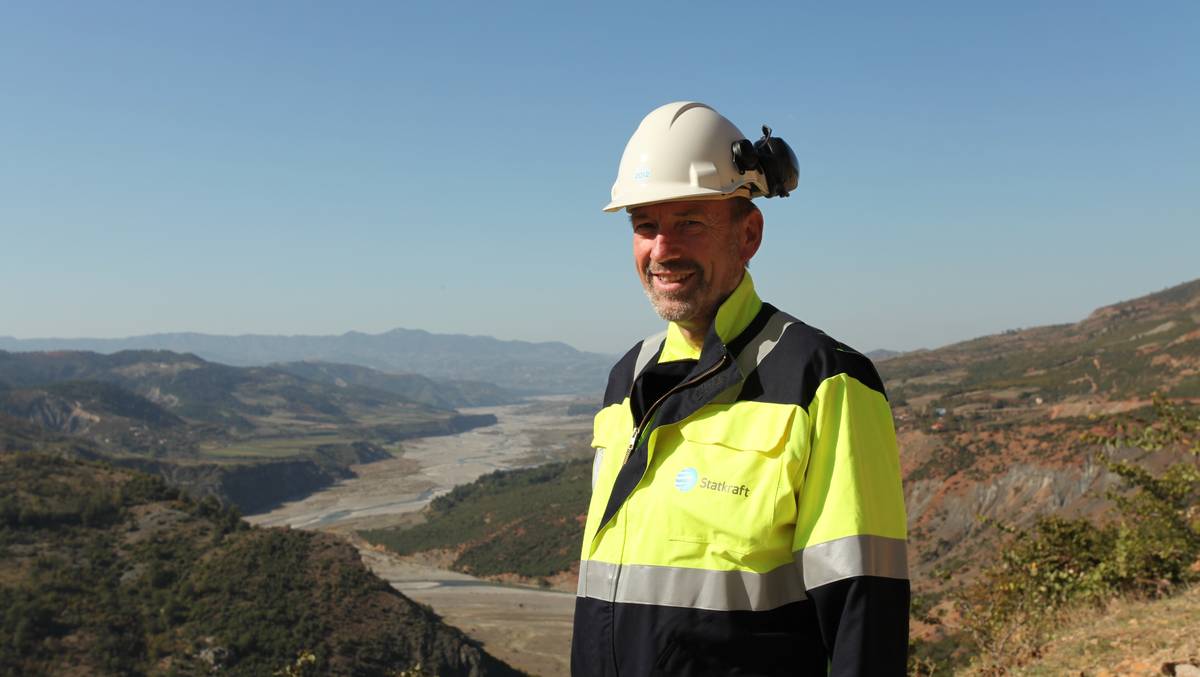 Frå NVE til kraftanlegg i Albania – NRK Vestland