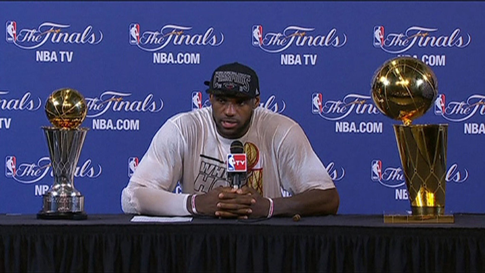 LeBron James: - Dette laget er fantastisk – NRK