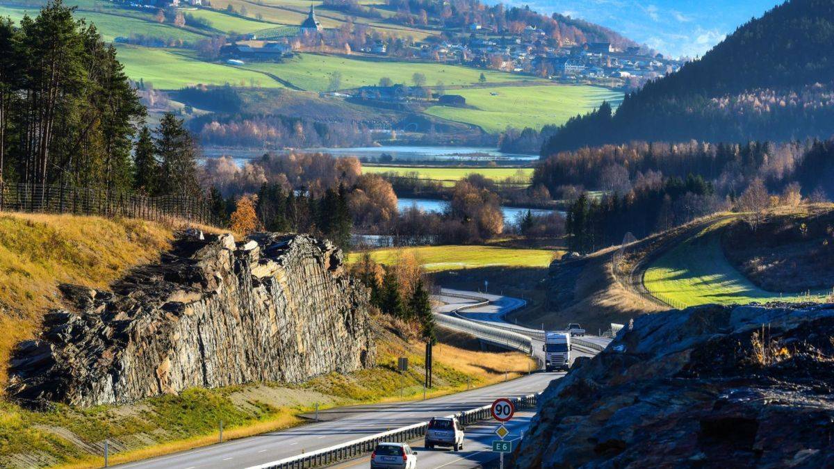 E6 i tunnel forbi Ringebu – NRK Innlandet – Lokale nyheter, TV og radio E6 i tunnel forbi Ringebu – NRK Innlandet – Lokale nyheter, TV og radio