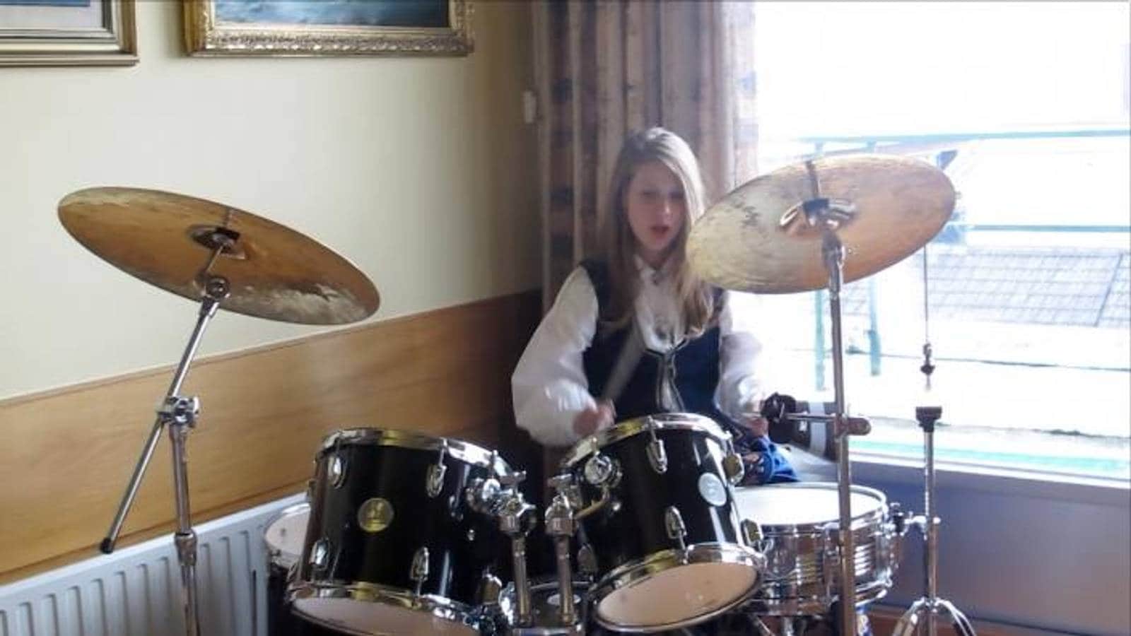 Veslemøy Narvesen er Noregs nye super-trommis – Kultur