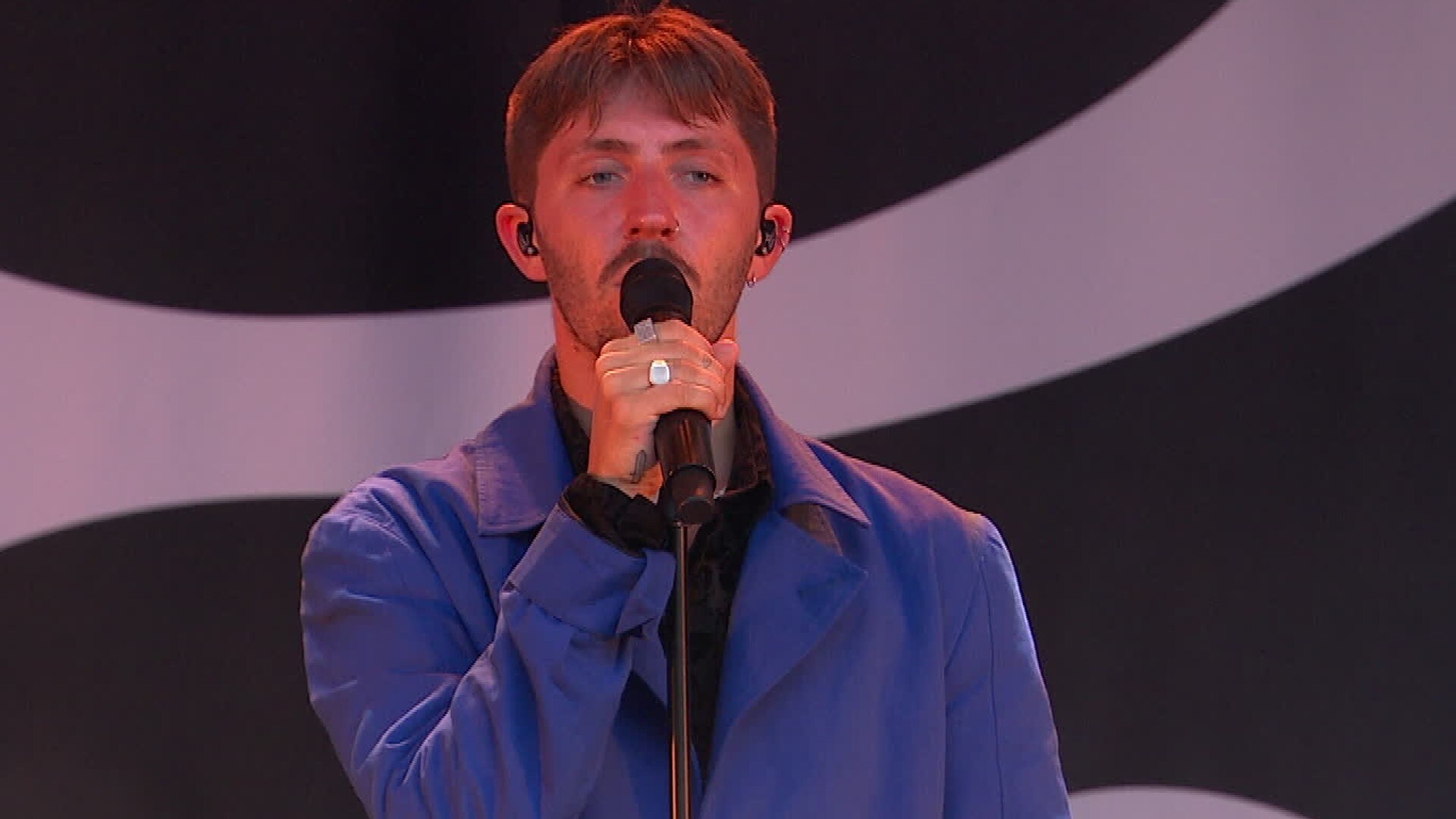 Ruben – «So high» – NRK