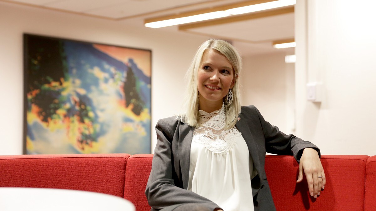 Hun er den yngste byråden noensinne – NRK Hordaland – Lokale nyheter ... Hun er den yngste byråden noensinne – NRK Hordaland – Lokale nyheter ...